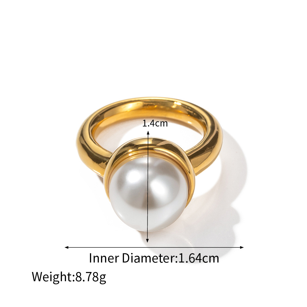 11mm Tahitian South Sea Cultured Pearl Laurel Ring in 14K Gold
