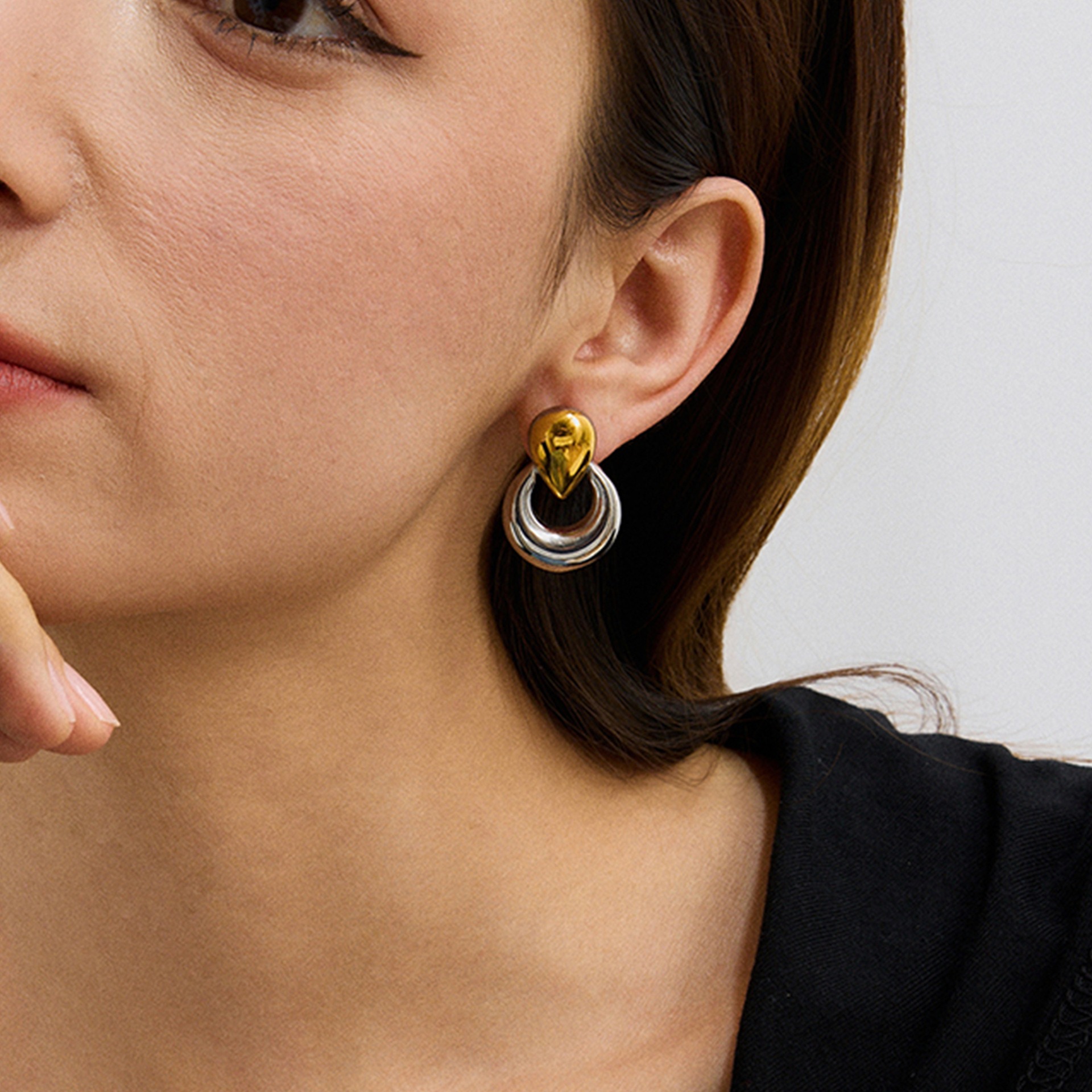 18K Gold Teardrop Earrings - Two-Tone U-Shape Hoop – Theora & Co